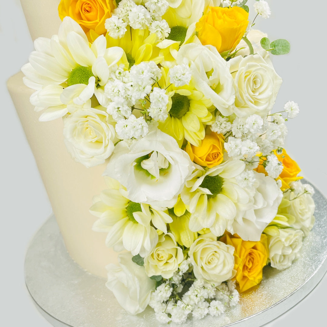 Two Tier Flowering Cake – Ellese Bakes